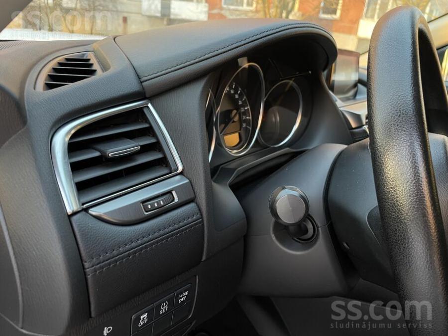 Balts Mazda 6 2016 Liepāja, ar dzinēja tilpumu 2.20 L un nobraukumu 220 tūkst. km par 6990 €, foto 11 vietnē AUTOMOTO.COM.LV