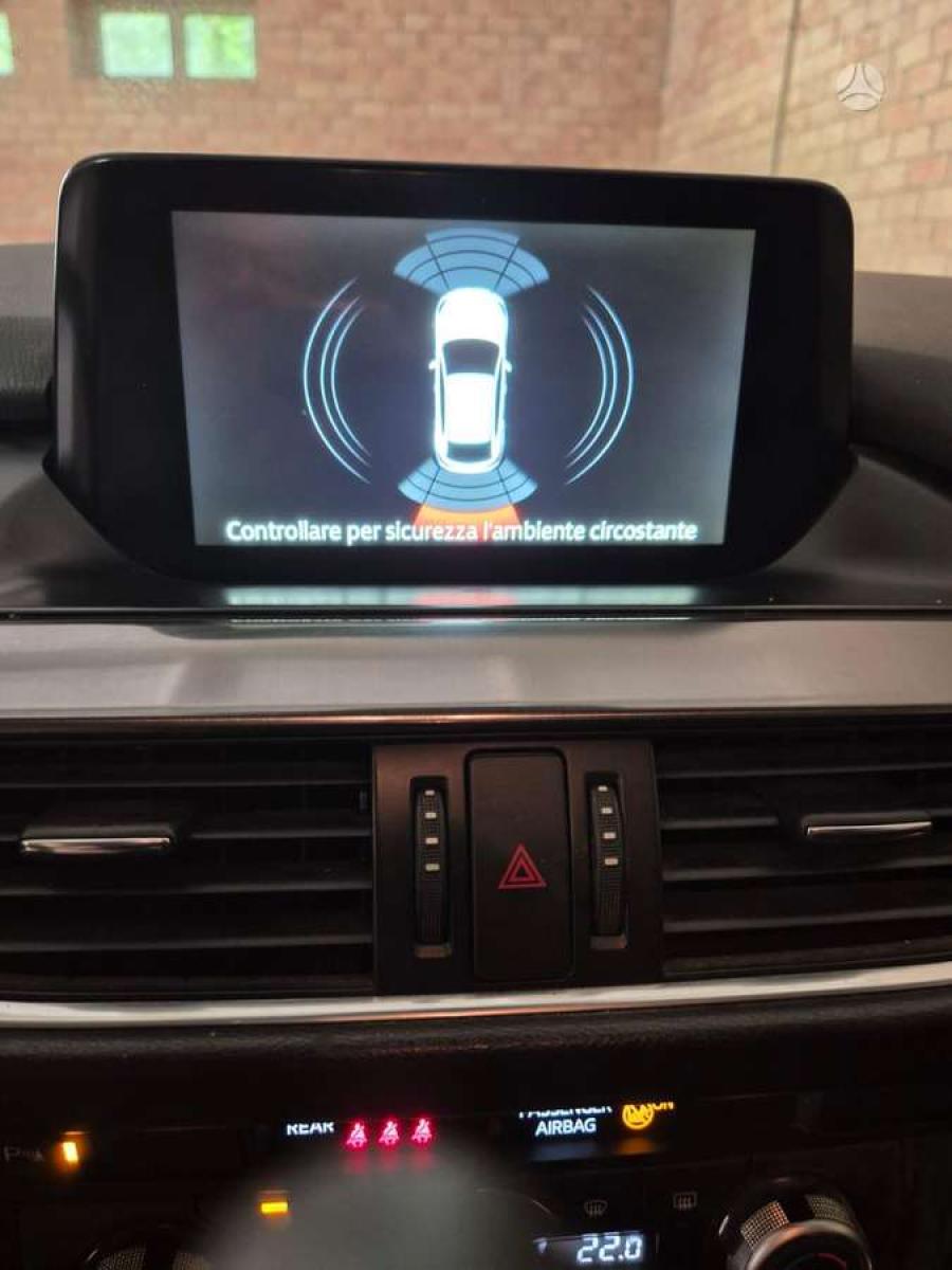 White Mazda 6 2016 in Panevezys, with an engine capacity of 2.18 L and mileage of 260 thousand km for 3700 €, photo 7 on AUTOMOTO.COM.LV