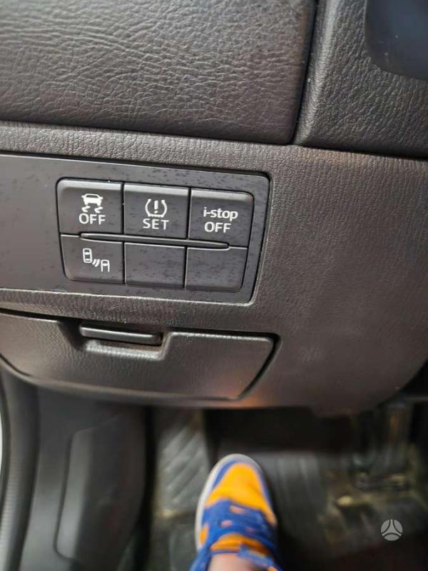 Balts Mazda 6 2016 Panevēža, ar dzinēja tilpumu 2.18 L un nobraukumu 260 tūkst. km par 3700 €, foto 7 vietnē AUTOMOTO.COM.LV
