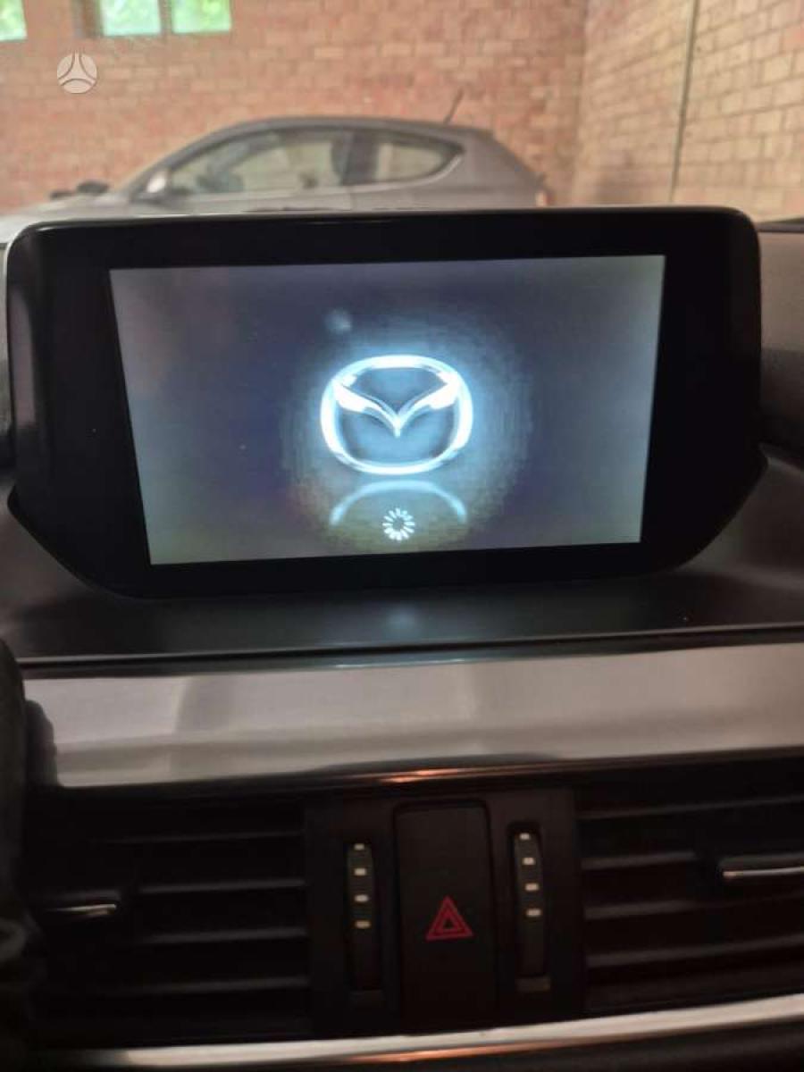 White Mazda 6 2016 in Panevezys, with an engine capacity of 2.18 L and mileage of 260 thousand km for 3700 €, photo 10 on AUTOMOTO.COM.LV