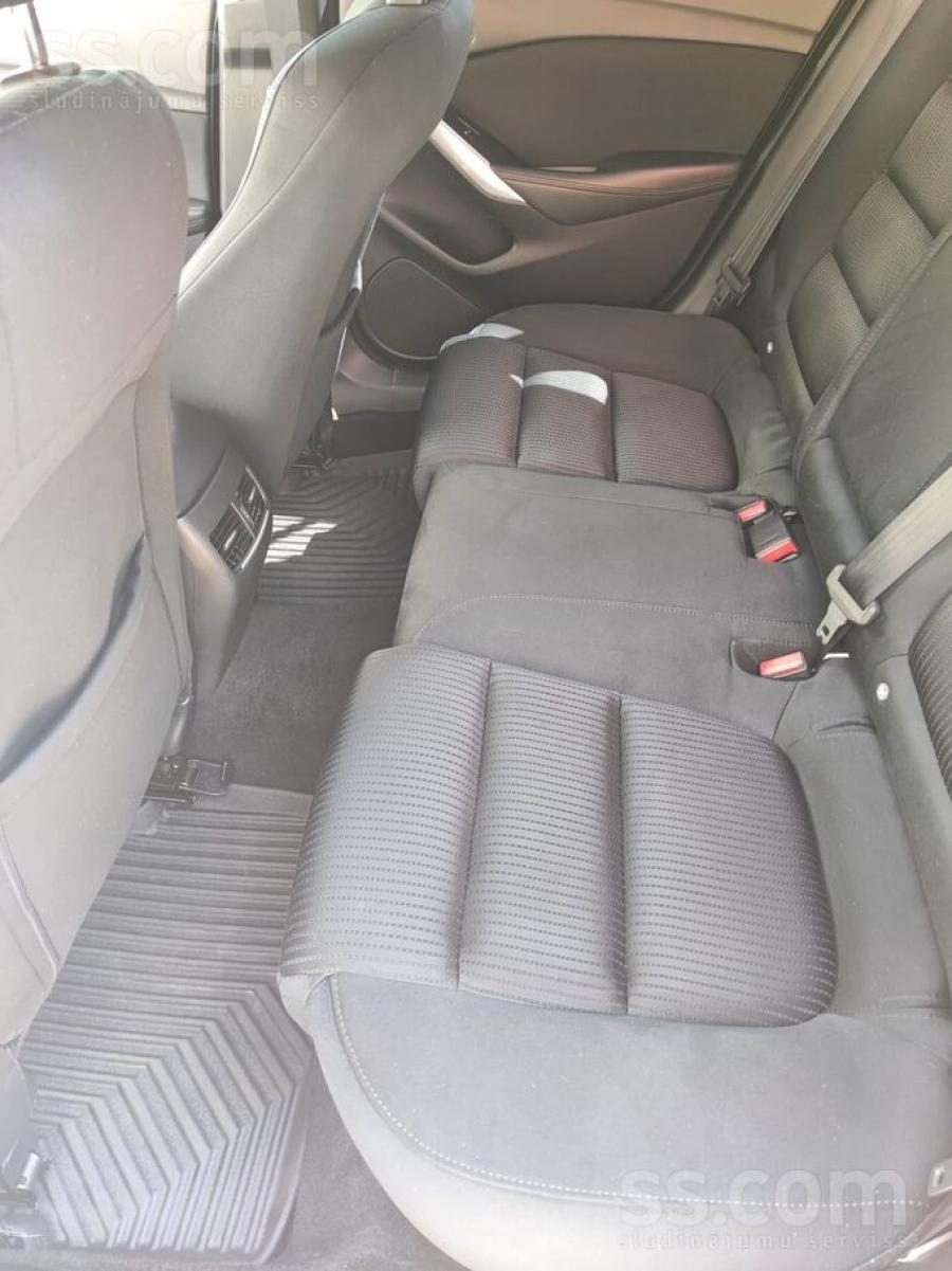 Balts Mazda 6 2016 Daugavpils, ar dzinēja tilpumu 2.20 L un nobraukumu 180 tūkst. km par 9000 €, foto 11 vietnē AUTOMOTO.COM.LV