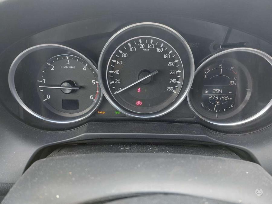 Белый Мазда 6 2016 в Каунас, объемом двигателя 2.18 л и пробегом 280 тыс. км за 3950 €, фото 8 на AUTOMOTO.COM.LV