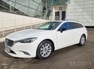 White Mazda 6 2017 in Ogre, with an engine capacity of 2.20 L and mileage of 232 thousand km for 8800 €, photo 5 on AUTOMOTO.COM.LV