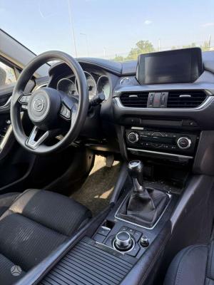 White Mazda 6 2017 in Vilnius, with an engine capacity of 2.19 L and mileage of 305 thousand km for 2150 €, photo 11 on AUTOMOTO.COM.LV