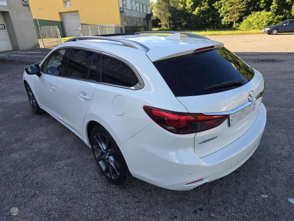White Mazda 6 2018 in Taurage, with an engine capacity of 2.20 L and mileage of 186 thousand km for 7800 €, photo 11 on AUTOMOTO.COM.LV