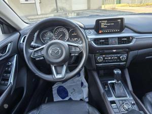 White Mazda 6 2018 in Taurage, with an engine capacity of 2.20 L and mileage of 186 thousand km for 7800 €, photo 13 on AUTOMOTO.COM.LV