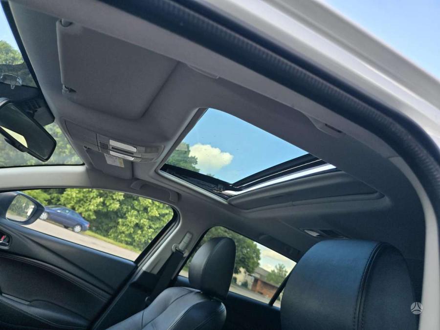 White Mazda 6 2018 in Taurage, with an engine capacity of 2.20 L and mileage of 186 thousand km for 7800 €, photo 20 on AUTOMOTO.COM.LV