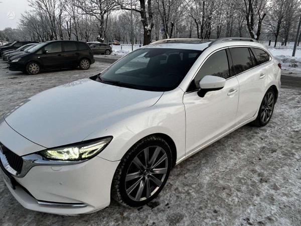 White Mazda 6 2019 in Taurage, with an engine capacity of 2.19 L and mileage of 300 thousand km for 9400 €, photo 2 on AUTOMOTO.COM.LV