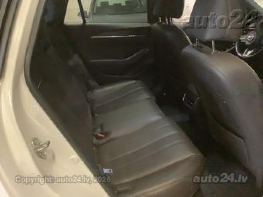 Balts Mazda 6 2020 Tallina, ar dzinēja tilpumu 2.20 L un nobraukumu 188 tūkst. km par 13990 €, foto 10 vietnē AUTOMOTO.COM.LV