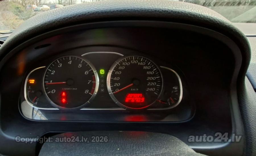 Yellow Mazda 6 2007 in Tallinn, with an engine capacity of 2.00 L and mileage of 207 thousand km for 1500 €, photo 13 on AUTOMOTO.COM.LV