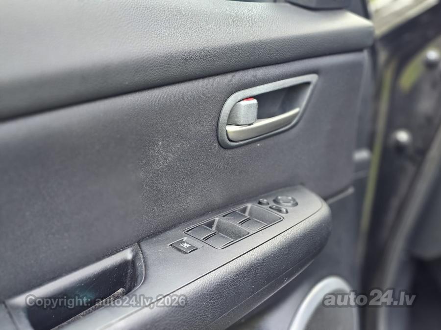Dzeltens Mazda 6 2009 Tallina, ar dzinēja tilpumu 2.00 L un nobraukumu 320 tūkst. km par 1998 €, foto 11 vietnē AUTOMOTO.COM.LV