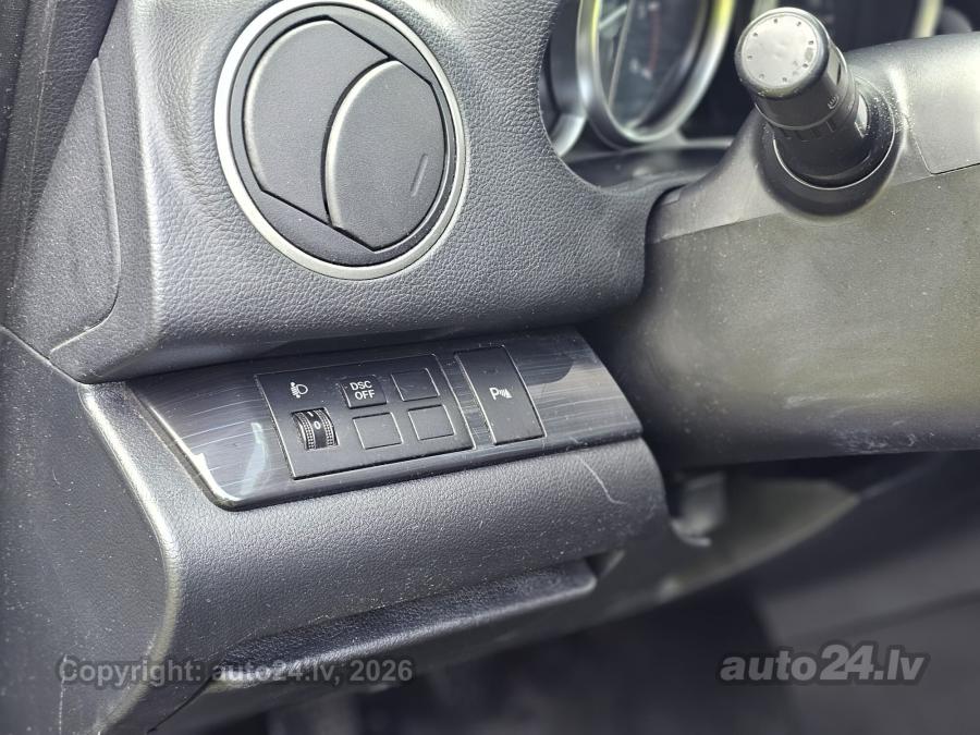 Dzeltens Mazda 6 2009 Tallina, ar dzinēja tilpumu 2.00 L un nobraukumu 320 tūkst. km par 1998 €, foto 13 vietnē AUTOMOTO.COM.LV