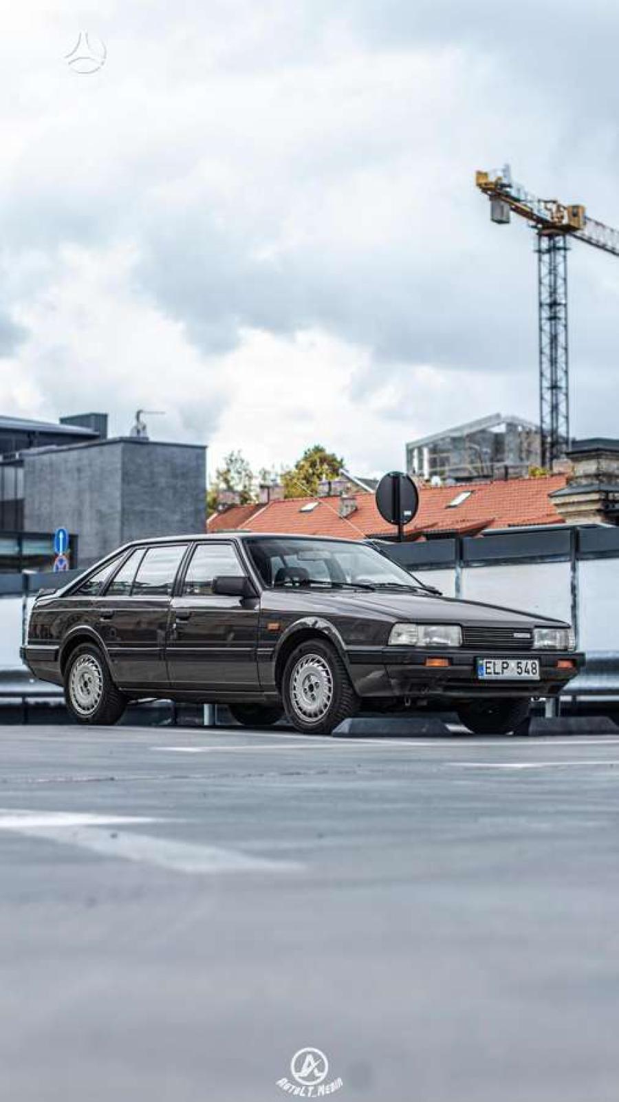 Melns Mazda 626 1986 Viļņa, ar dzinēja tilpumu 1.98 L un nobraukumu 221 tūkst. km par 2100 €, foto 1 vietnē AUTOMOTO.COM.LV