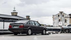 Melns Mazda 626 1986 Viļņa, ar dzinēja tilpumu 1.98 L un nobraukumu 221 tūkst. km par 2100 €, foto 24 vietnē AUTOMOTO.COM.LV