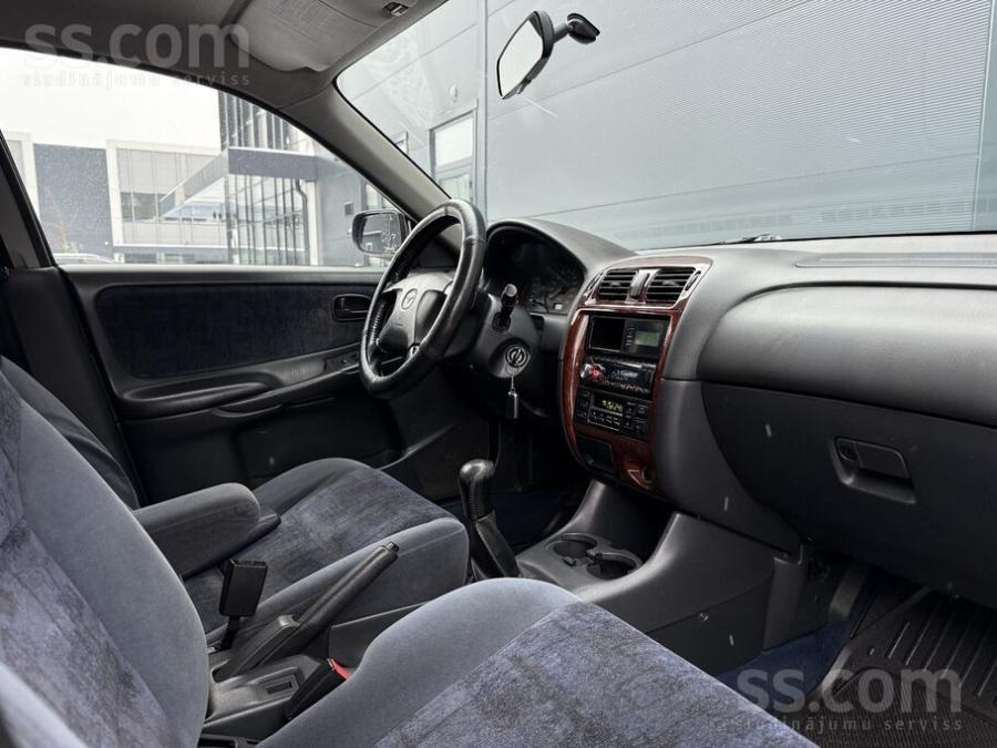 Zils Mazda 626 1999 Rīga, ar dzinēja tilpumu 1.80 L un nobraukumu 217 tūkst. km par 1699 €, foto 10 vietnē AUTOMOTO.COM.LV
