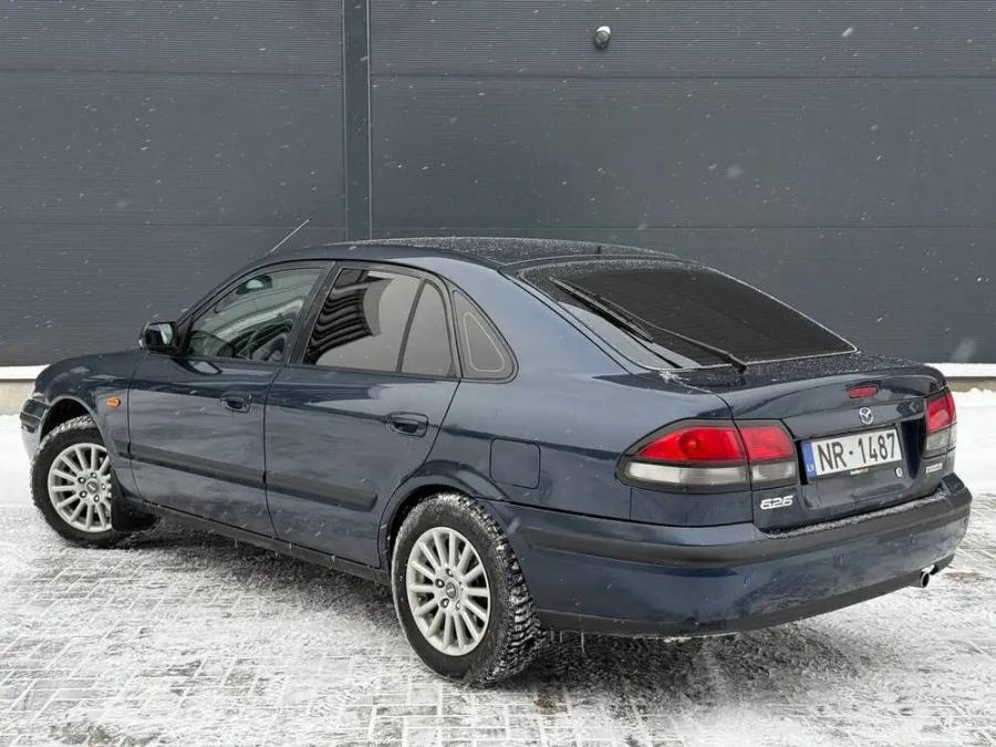Синий Мазда 626 1999 в Рига, объемом двигателя 1.80 л и пробегом 217 тыс. км за 1699 €, фото 4 на AUTOMOTO.COM.LV