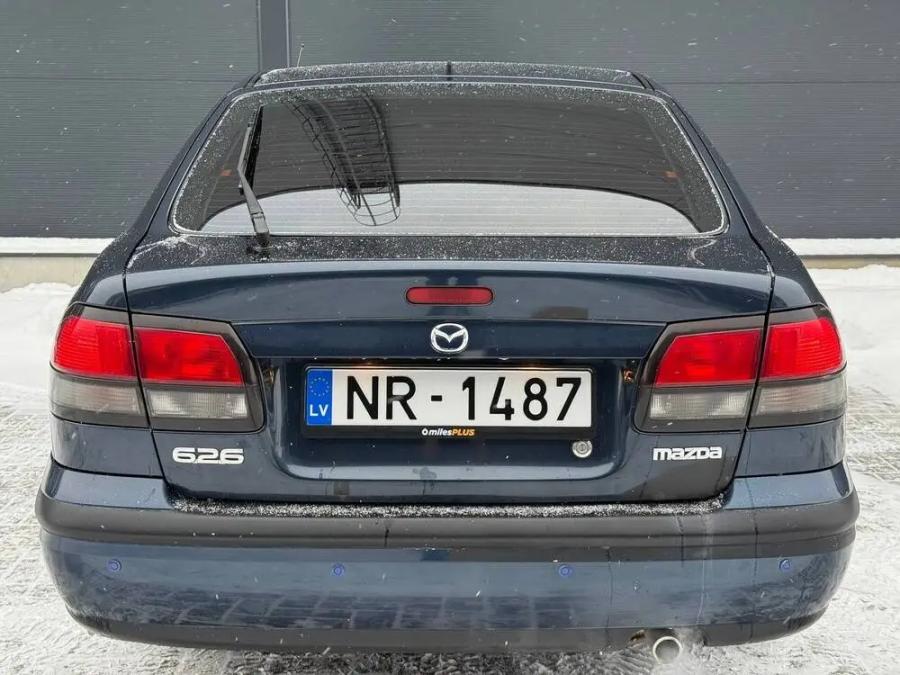 Синий Мазда 626 1999 в Рига, объемом двигателя 1.80 л и пробегом 217 тыс. км за 1699 €, фото 5 на AUTOMOTO.COM.LV