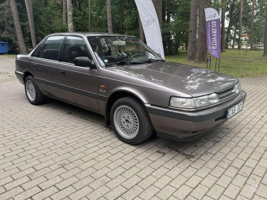 Коричневый Мазда 626 1990 в Вильнюс, объемом двигателя 2.20 л и пробегом 155 тыс. км за 2700 €, фото 8 на AUTOMOTO.COM.LV