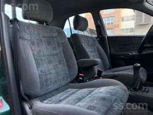 Зеленый Мазда 626 1998 в Рига, объемом двигателя 1.80 л и пробегом 0 тыс. км за 2100 €, фото 5 на AUTOMOTO.COM.LV