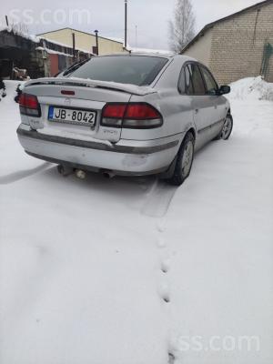 Pelēks Mazda 626 1998 Tukums, ar dzinēja tilpumu 2.00 L un nobraukumu 293 tūkst. km par 500 €, foto 5 vietnē AUTOMOTO.COM.LV