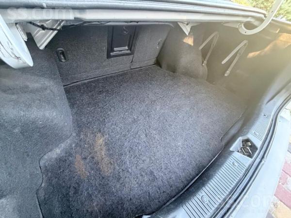 Grey Mazda 626 1998 in Riga, with an engine capacity of 2.00 L and mileage of 228 thousand km for 1199 €, photo 8 on AUTOMOTO.COM.LV