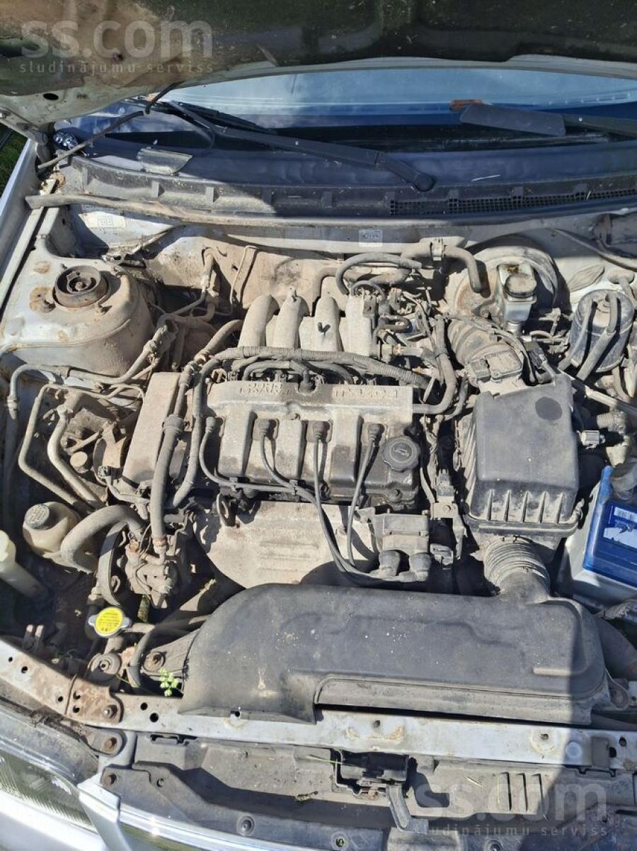 Pelēks Mazda 626 1999 Rīga, ar dzinēja tilpumu 2.00 L un nobraukumu 230 tūkst. km par 350 €, foto 1 vietnē AUTOMOTO.COM.LV