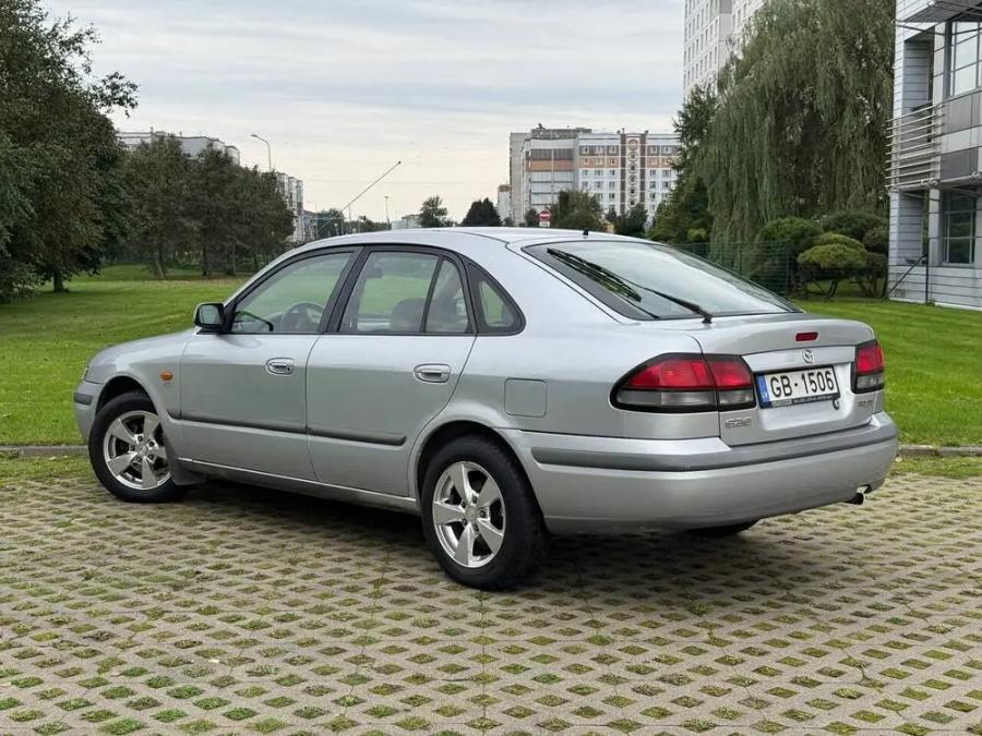 Pelēks Mazda 626 1999 Rīga, ar dzinēja tilpumu 2.00 L un nobraukumu 123 tūkst. km par 1090 €, foto 4 vietnē AUTOMOTO.COM.LV