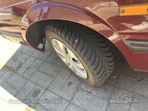 Красный Мазда 626 1985 в Таллин, объемом двигателя 2.00 л и пробегом 144 тыс. км за 2200 €, фото 6 на AUTOMOTO.COM.LV