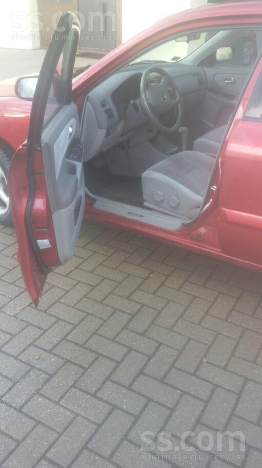 Sarkans Mazda 626 2000 Valmiera, ar dzinēja tilpumu 2.00 L un nobraukumu 150 tūkst. km par 2800 €, foto 4 vietnē AUTOMOTO.COM.LV