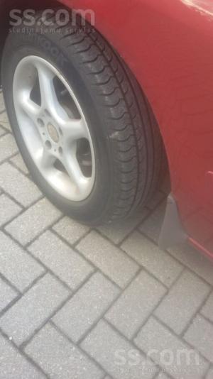 Sarkans Mazda 626 2000 Valmiera, ar dzinēja tilpumu 2.00 L un nobraukumu 150 tūkst. km par 2800 €, foto 6 vietnē AUTOMOTO.COM.LV