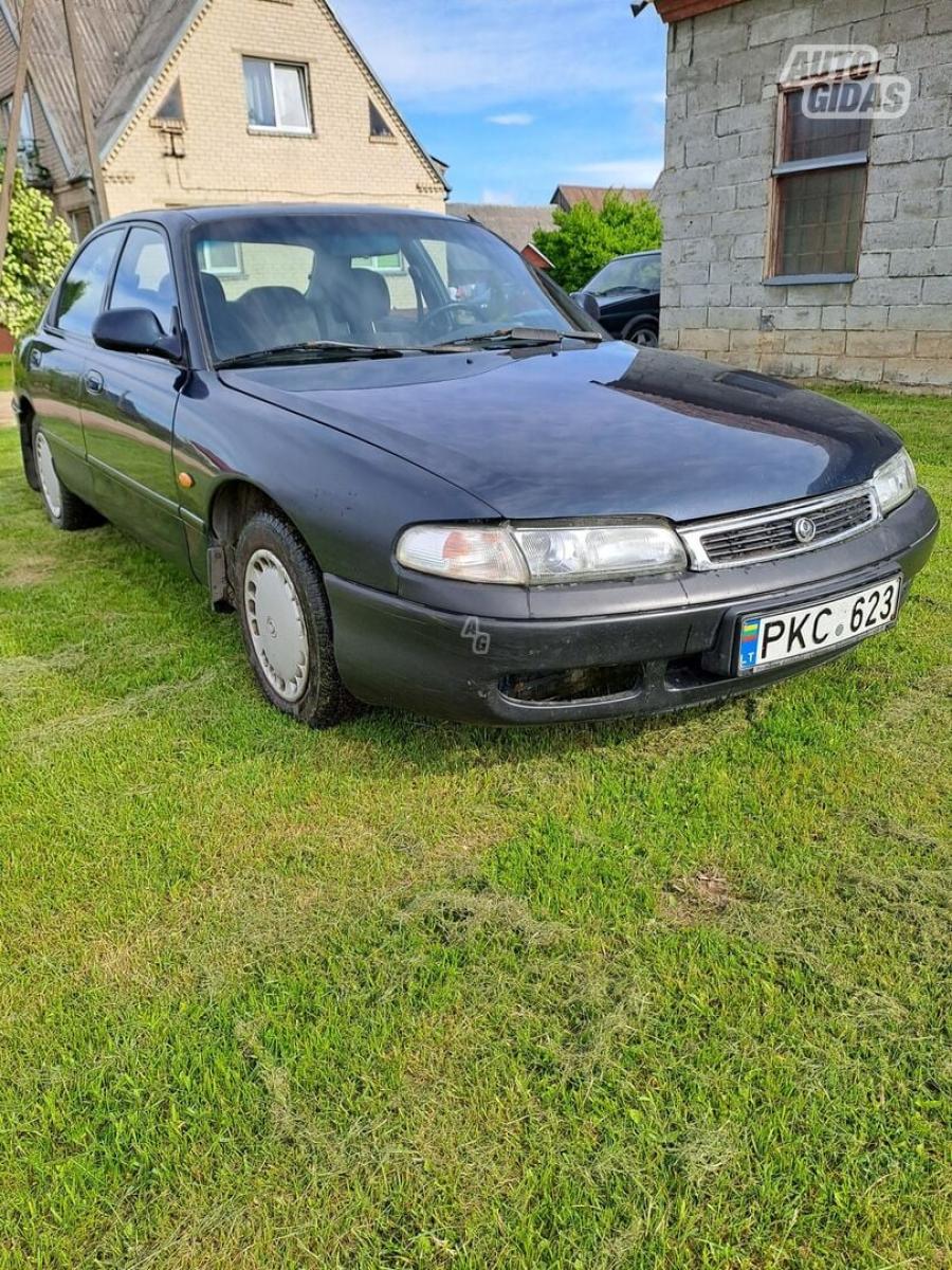 Mazda 626 1996 in Vilnius, with an engine capacity of 1.80 L and mileage of 167 thousand km for 850 €, photo 1 on AUTOMOTO.COM.LV