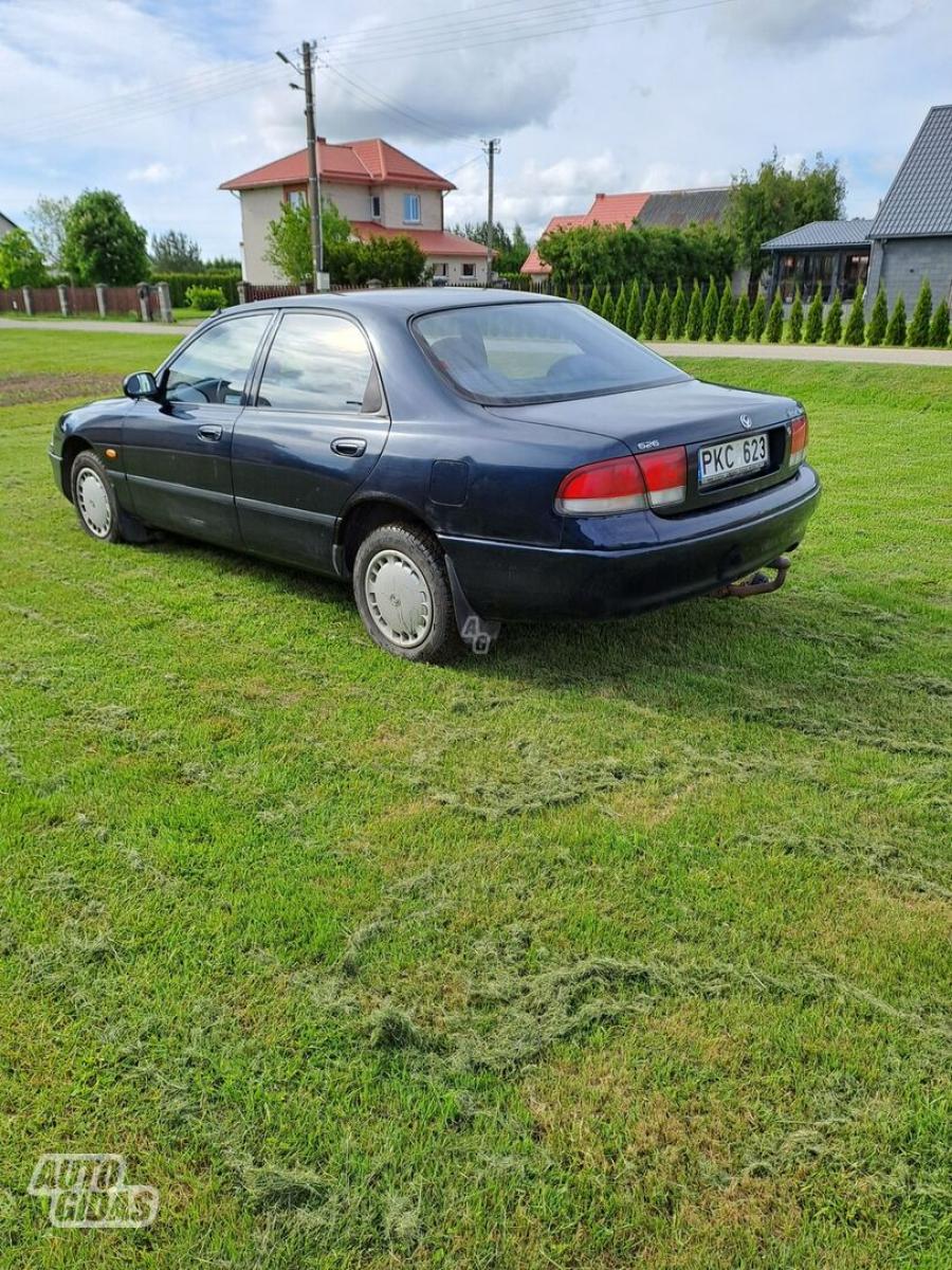 Mazda 626 1996 in Vilnius, with an engine capacity of 1.80 L and mileage of 167 thousand km for 850 €, photo 15 on AUTOMOTO.COM.LV