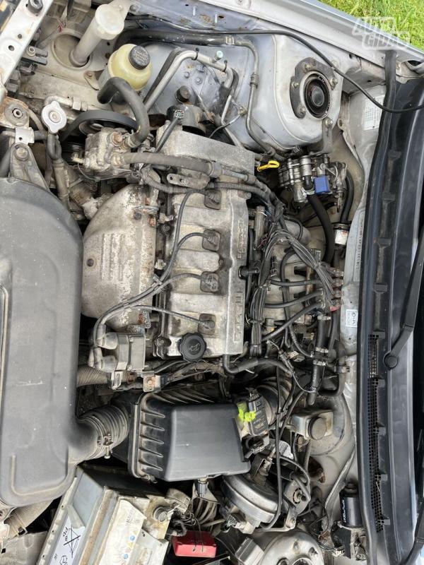 Mazda 626 2000 Panevēža, ar dzinēja tilpumu 2.00 L un nobraukumu 0 tūkst. km par 550 €, foto 9 vietnē AUTOMOTO.COM.LV