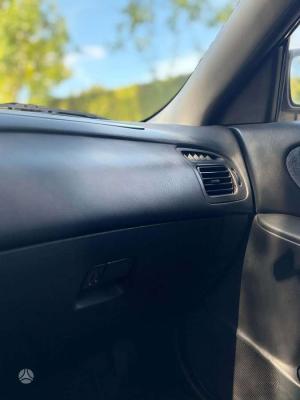 Violets Mazda 626 1998 Viļņa, ar dzinēja tilpumu 1.80 L un nobraukumu 269 tūkst. km par 1150 €, foto 21 vietnē AUTOMOTO.COM.LV