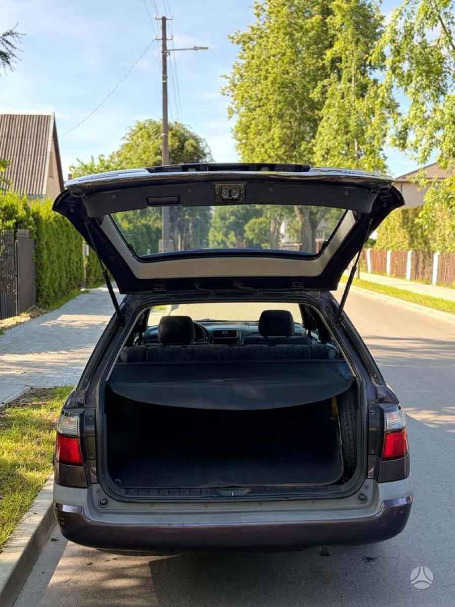 Violets Mazda 626 1998 Viļņa, ar dzinēja tilpumu 1.80 L un nobraukumu 269 tūkst. km par 1150 €, foto 25 vietnē AUTOMOTO.COM.LV