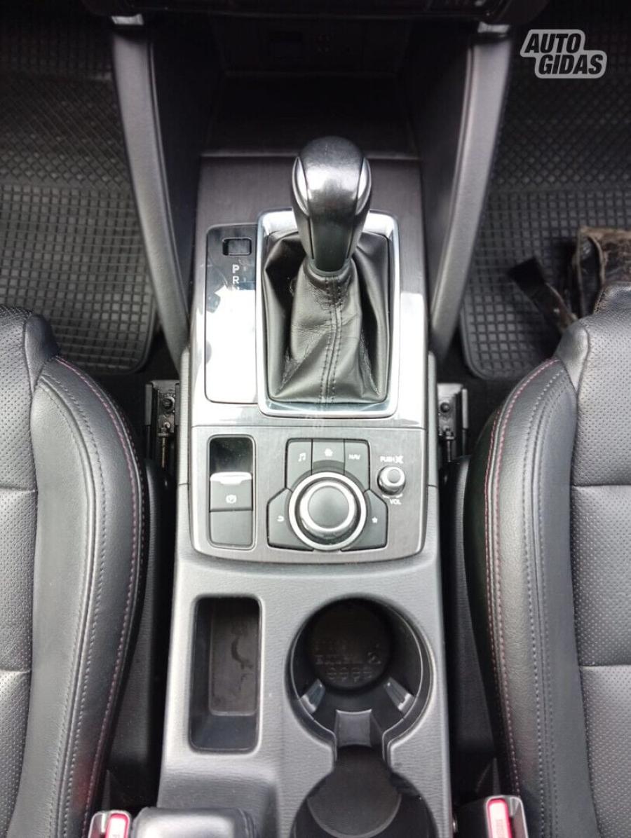 Sarkans Mazda AZ-3 2015 Šauļi, ar dzinēja tilpumu 2.20 L un nobraukumu 194 tūkst. km par 11900 €, foto 18 vietnē AUTOMOTO.COM.LV