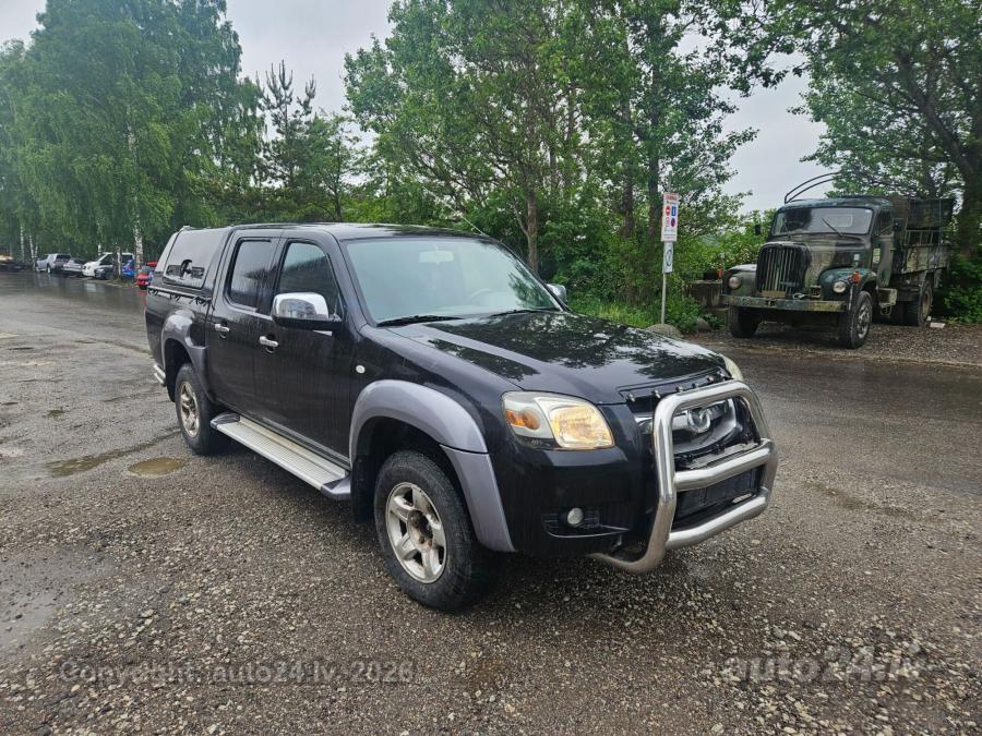 Black Mazda BT-50 2008 in Tallinn, with an engine capacity of 2.50 L and mileage of 280 thousand km for 4999 €, photo 1 on AUTOMOTO.COM.LV
