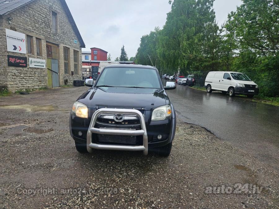 Black Mazda BT-50 2008 in Tallinn, with an engine capacity of 2.50 L and mileage of 280 thousand km for 4999 €, photo 5 on AUTOMOTO.COM.LV