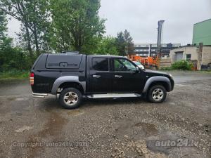 Black Mazda BT-50 2008 in Tallinn, with an engine capacity of 2.50 L and mileage of 280 thousand km for 4999 €, photo 6 on AUTOMOTO.COM.LV