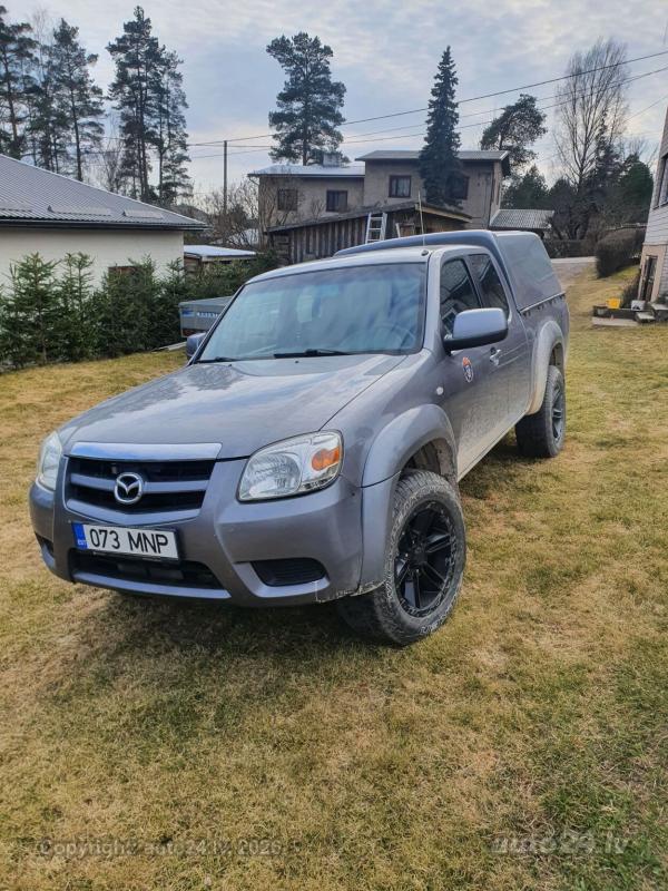Grey Mazda BT-50 2011 in Elva, with an engine capacity of 2.50 L and mileage of 350 thousand km for 7500 €, photo 1 on AUTOMOTO.COM.LV