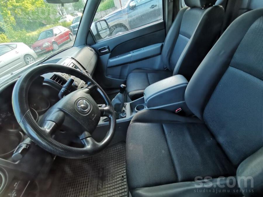 Pelēks Mazda BT-50 2011 Viļņa, ar dzinēja tilpumu 2.50 L un nobraukumu 132 tūkst. km par 4200 €, foto 6 vietnē AUTOMOTO.COM.LV