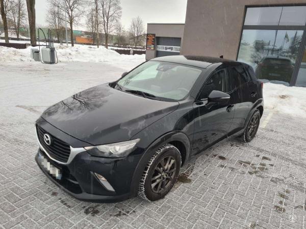 Melns Mazda CX-3 2015 Tauragė, ar dzinēja tilpumu 1.50 L un nobraukumu 250 tūkst. km par 6900 €, foto 2 vietnē AUTOMOTO.COM.LV
