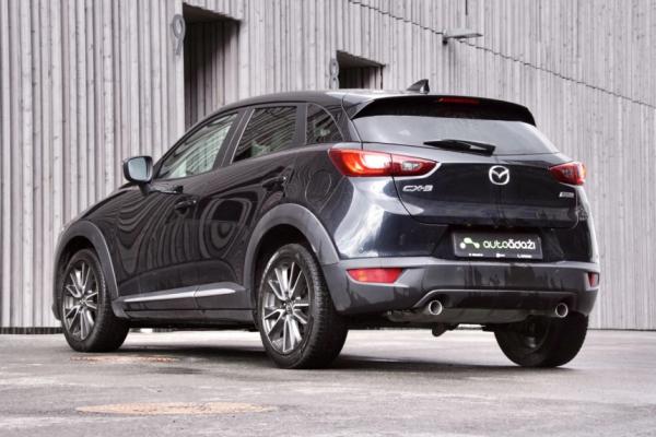 Melns Mazda CX-3 2015 Rīga, ar dzinēja tilpumu 1.50 L un nobraukumu 158 tūkst. km par 10900 €, foto 2 vietnē AUTOMOTO.COM.LV