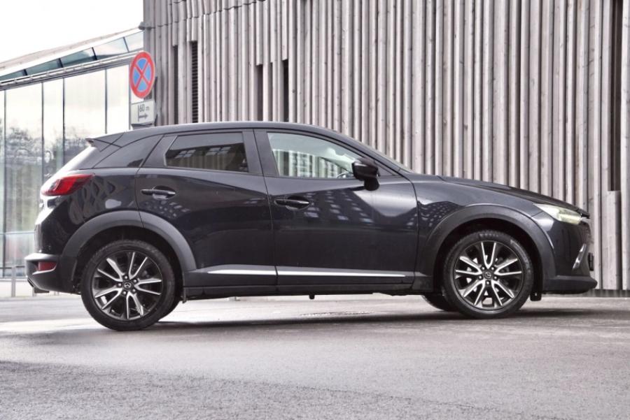 Black Mazda CX-3 2015 in Riga, with an engine capacity of 1.50 L and mileage of 158 thousand km for 10900 €, photo 22 on AUTOMOTO.COM.LV