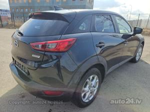 Black Mazda CX-3 2016 in Tartu, with an engine capacity of 1.50 L and mileage of 217 thousand km for 8888 €, photo 5 on AUTOMOTO.COM.LV