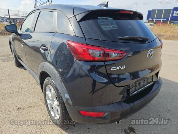 Black Mazda CX-3 2016 in Tartu, with an engine capacity of 1.50 L and mileage of 217 thousand km for 8888 €, photo 7 on AUTOMOTO.COM.LV