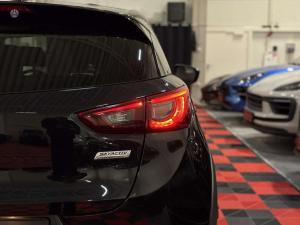 Black Mazda CX-3 2017 in Vilnius, with an engine capacity of 2.00 L and mileage of 100 thousand km for 12999 €, photo 9 on AUTOMOTO.COM.LV