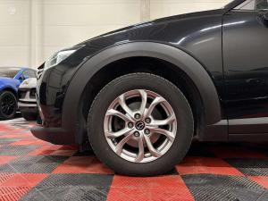 Black Mazda CX-3 2017 in Vilnius, with an engine capacity of 2.00 L and mileage of 100 thousand km for 12999 €, photo 10 on AUTOMOTO.COM.LV