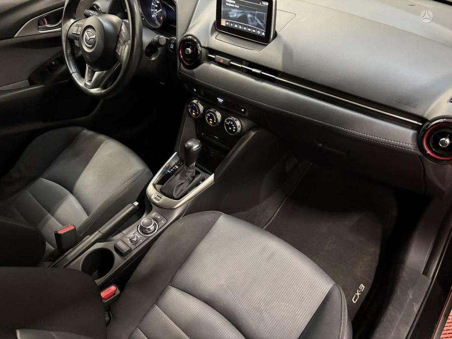 Black Mazda CX-3 2017 in Vilnius, with an engine capacity of 2.00 L and mileage of 100 thousand km for 12999 €, photo 16 on AUTOMOTO.COM.LV