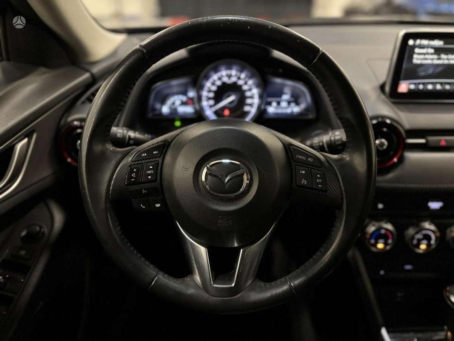 Black Mazda CX-3 2017 in Vilnius, with an engine capacity of 2.00 L and mileage of 100 thousand km for 12999 €, photo 19 on AUTOMOTO.COM.LV